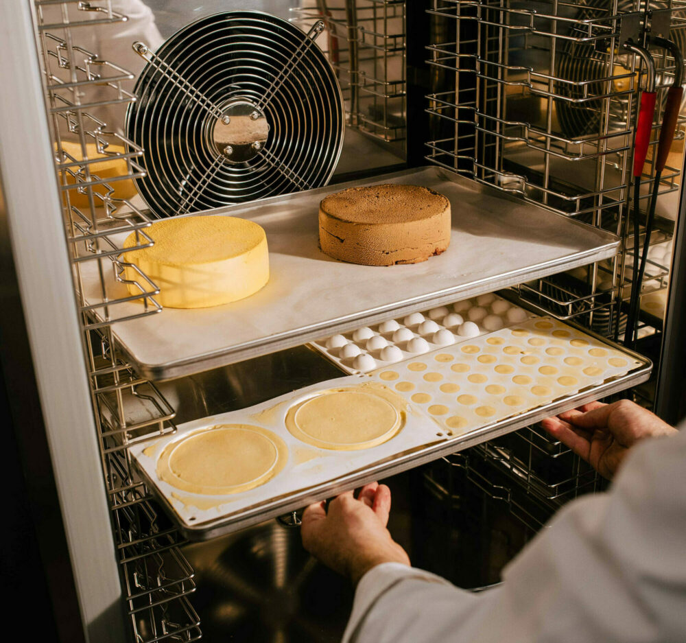 Blast Chilling and Shock Freezing in Pastry | Tecnomac